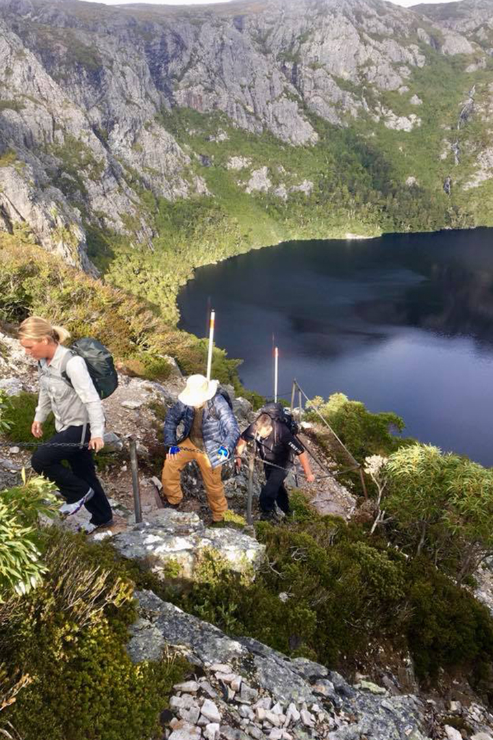 WALK CRADLE MOUNTAIN - Life's An Adventure Wow Mazing Walks